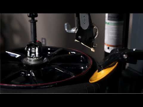 Coats APS 3000 | Leverless Tilt-Back Tire Changer with Auto-Retracting ...